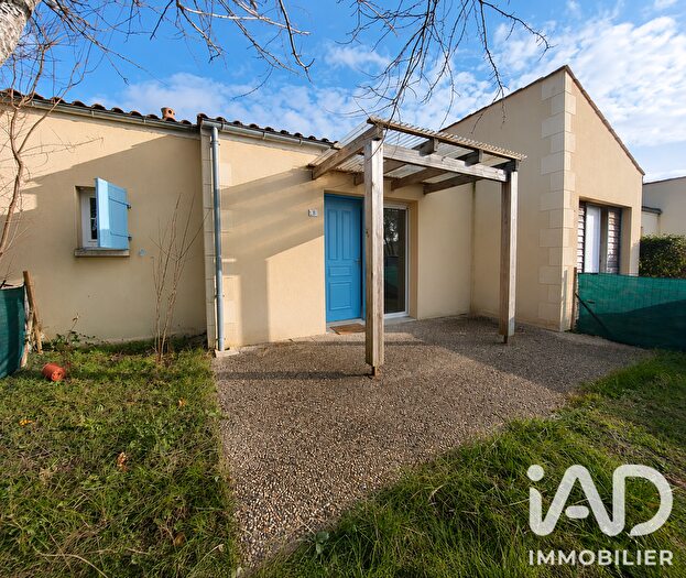 Maison 2 pièces à Thénac, à vendre