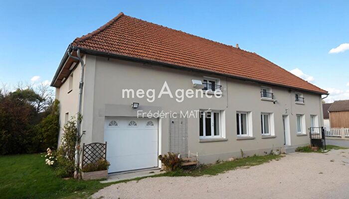 Maison à vendre - Dommartin-Lettrée - 6 pièces - 4 chambres