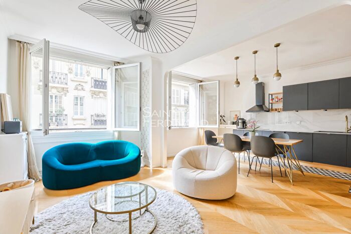 Paris 16ème, Chaillot : Appartement 4 pièces à vendre