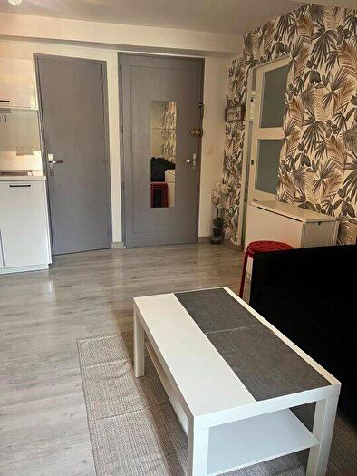 Appartement 2 pièces à louer à Hameau, Simiane-Collongue