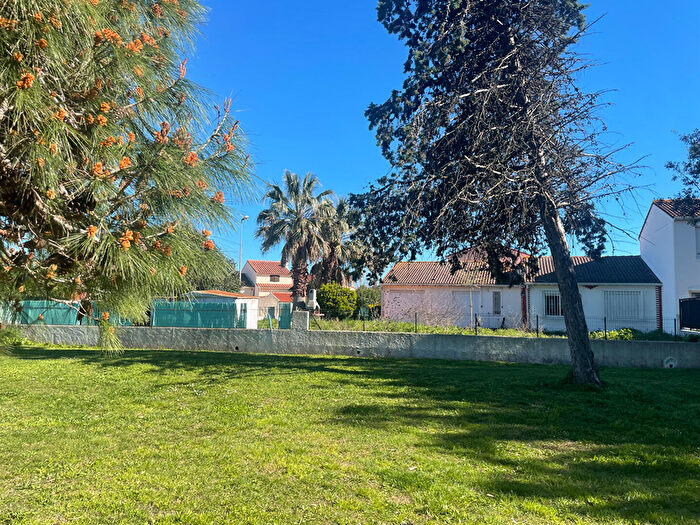 Maison à vendre - Saint-Cyprien, La Prade, La Vigie - 4 pièces - 3 chambres