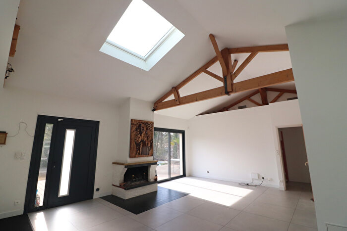 Maison à vendre - Léognan - 5 pièces - 4 chambres