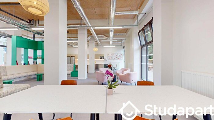 Appartement à louer - Orsay - 1 pièce - 2 chambres