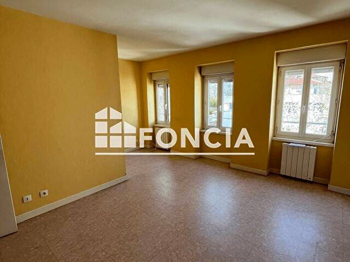 Appartement à louer - Charlieu - 3 pièces - 2 chambres