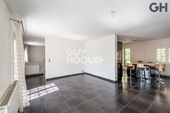 Maison 6 pièces à Saintry-sur-Seine, à vendre