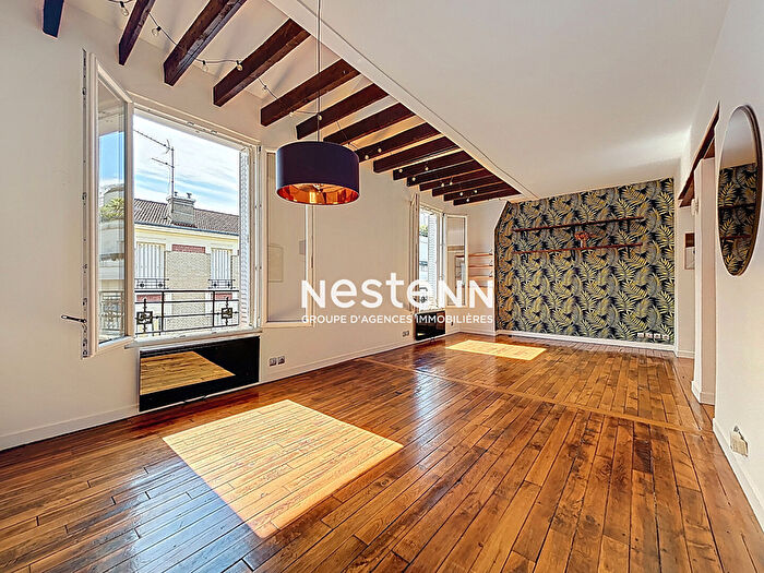 Appartement à vendre - Issy-les-Moulineaux, Les Iles, La Ferme - 3 pièces - 2 chambres