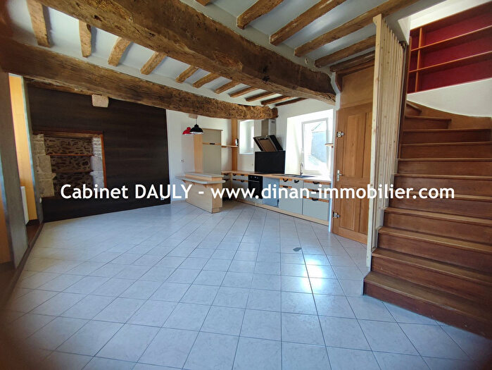 Dinan : Appartement 2 pièces à louer
