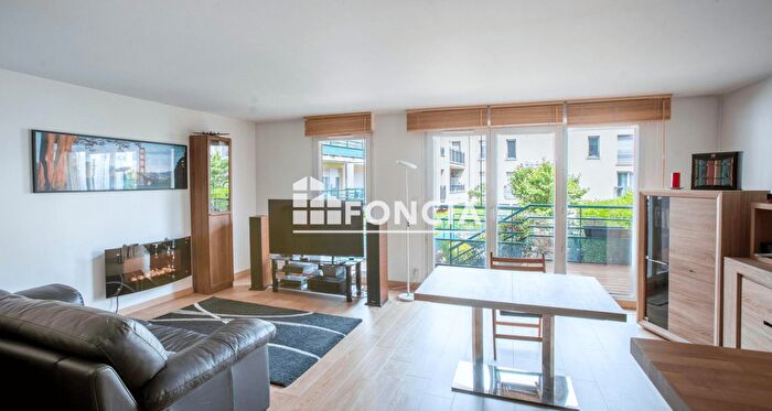 Appartement 3 pièces à Trappes, Centre-ville, Jaurès, Gare, à vendre