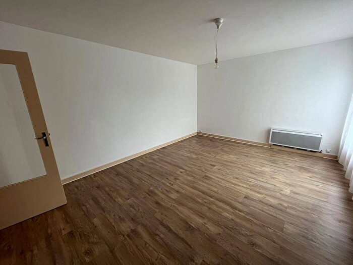 Centre, Angers : Appartement 1 pièce à louer