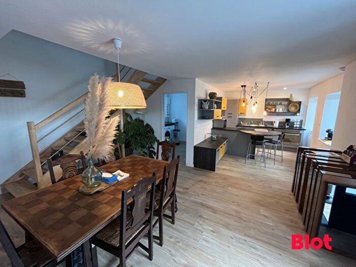 Maison 5 pièces à Saint-Jean-Brévelay, à vendre