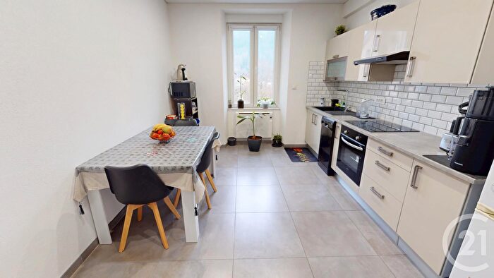 Appartement à vendre - Villers-le-Lac - 3 pièces - 2 chambres