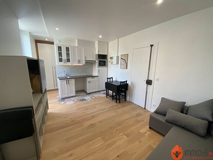 Appartement à louer - Sud, Nanteuil-lès-Meaux - 1 pièce