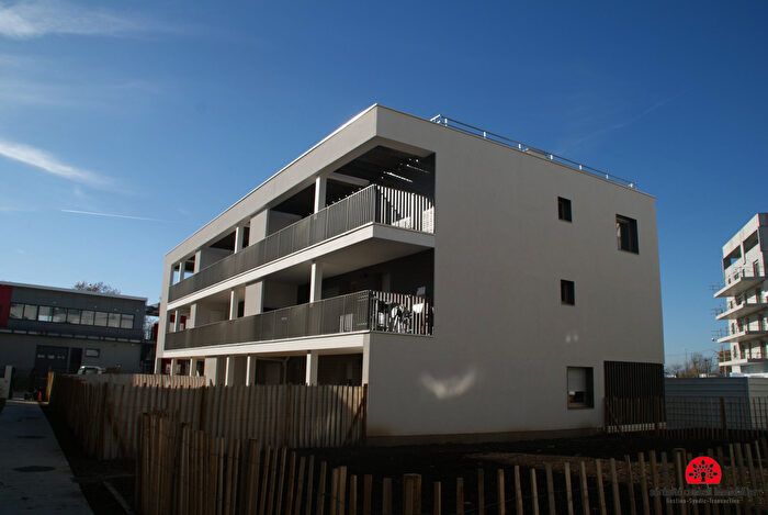 Appartement 4 pièces à vendre - Saint-Priest, Centre-ville