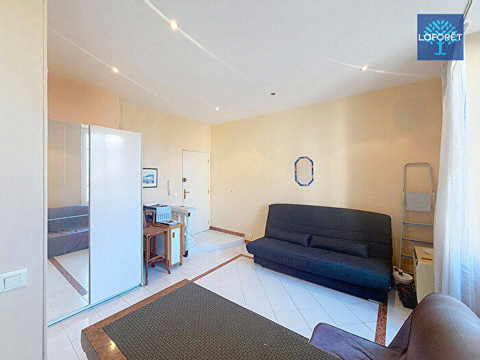 Appartement à vendre - Nice, Carré dor - 1 pièce