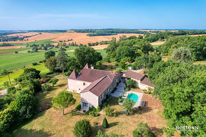 Maison à vendre - Lectoure - 8 pièces - 6 chambres
