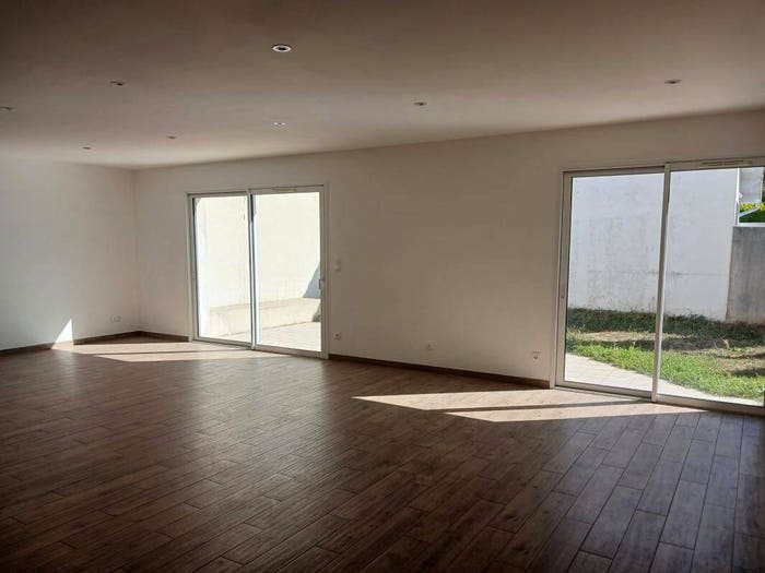 Maison 5 pièces à louer - L'Houmeau
