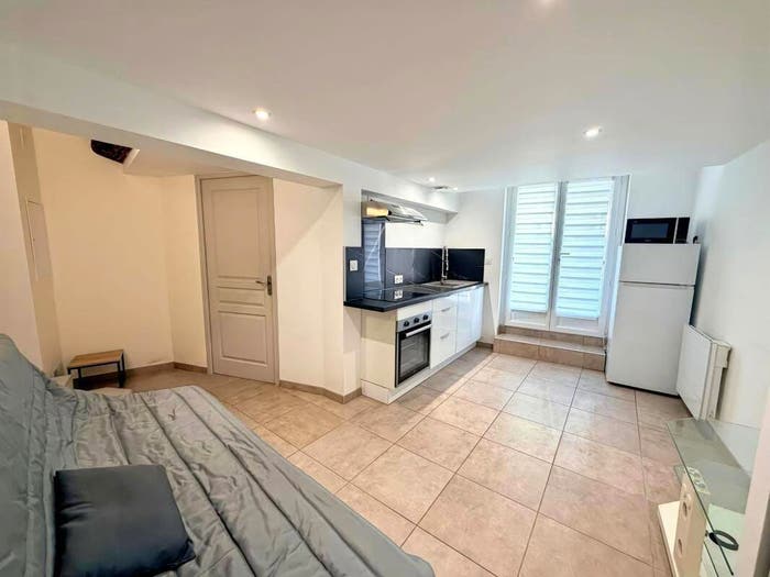 Appartement 1 pièce à louer à Centre Ville-La Baume-Le Gand, Sisteron