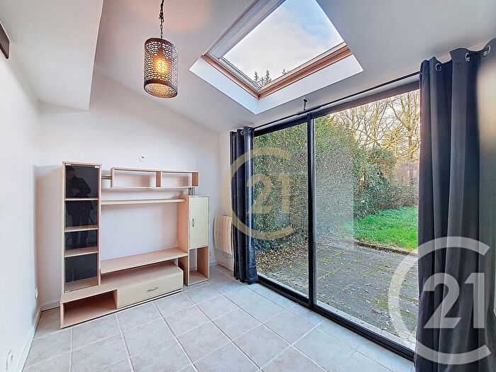 Maison à louer - Saint-Sébastien-sur-Loire, Ouest - 3 pièces - 2 chambres