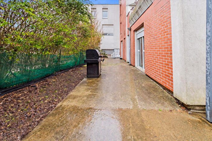Évry, Les Pyramides - Appartement 5 pièces à vendre