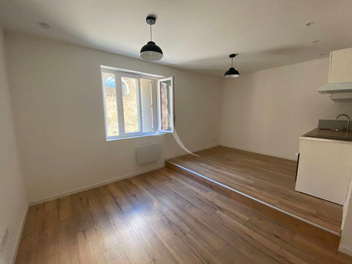 Verdun, Castelnaudary : Appartement 2 pièces à louer