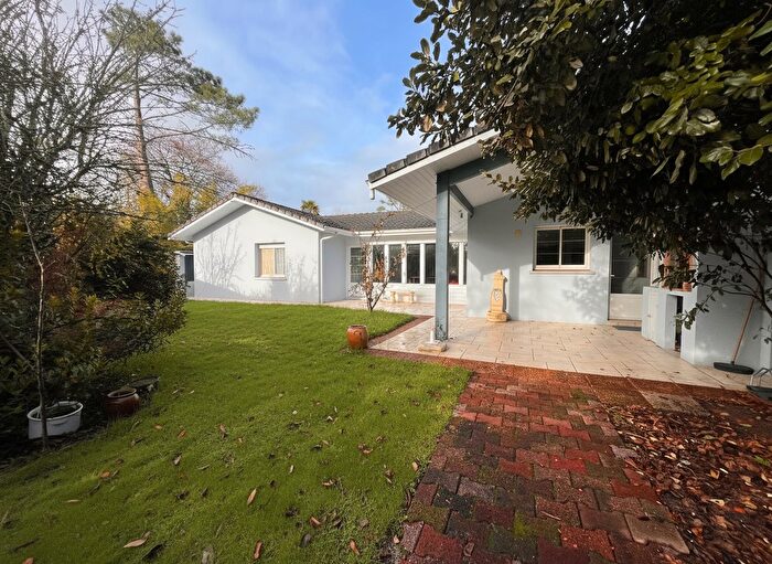 Andernos-les-Bains, Broustey, Falgouët - Maison 12 pièces à vendre
