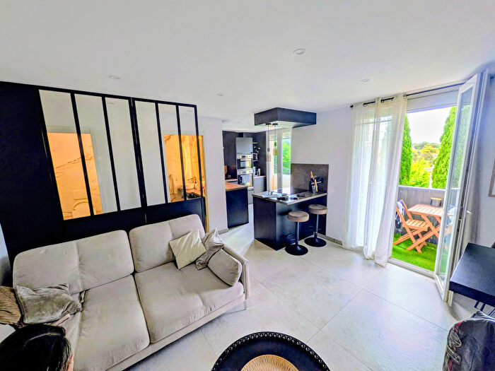 Appartement 3 pièces à vendre - La Seyne-sur-Mer, Sud