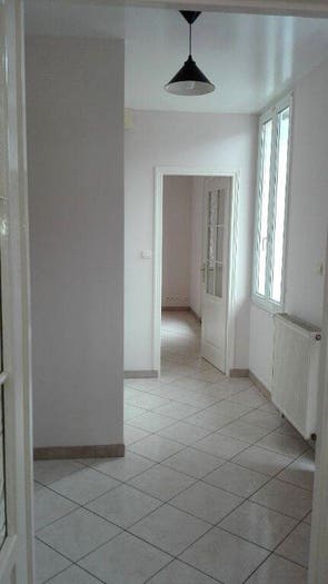Centre Ville, Autun - Appartement 4 pièces à louer