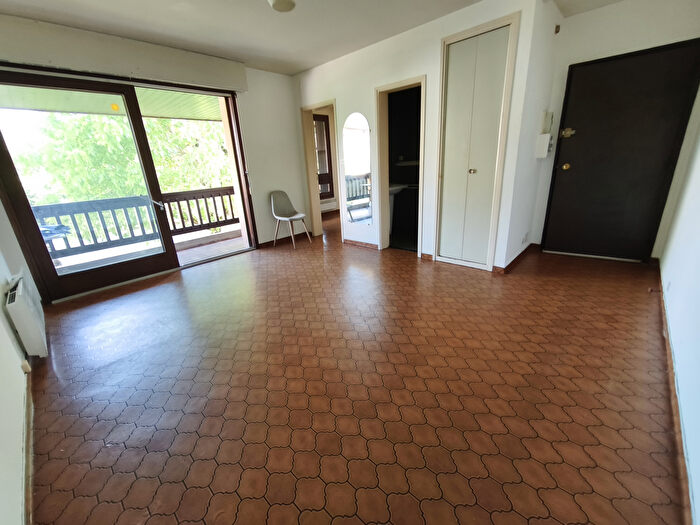 Appartement 1 pièce à louer - Espalion