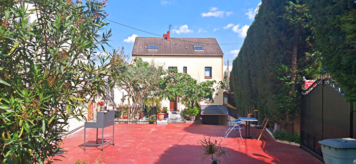 Maison à vendre - Montreuil, Montreau, Le Morillon - 7 pièces - 5 chambres