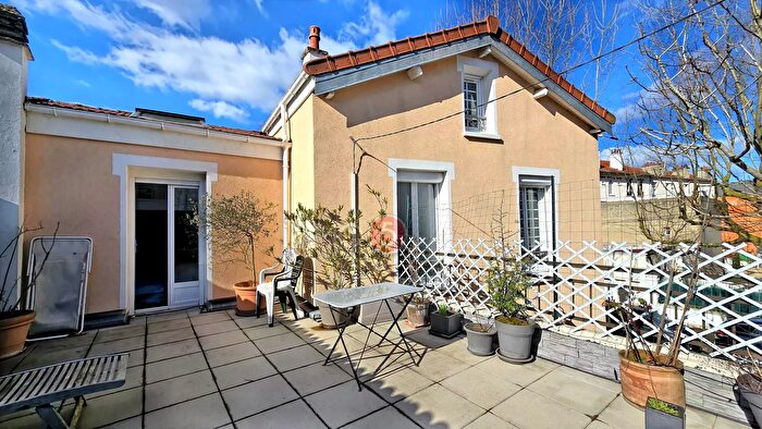Maison à vendre - Le Raincy, Plateau - 5 pièces - 3 chambres