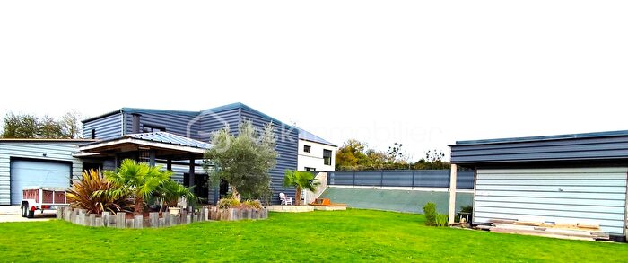 Maison à vendre - La Chapelle-Janson - 9 pièces - 4 chambres