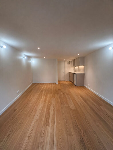 Saint-Germain-en-Laye, Centre-ville, Quartiers forestiers : Appartement 1 pièce à louer