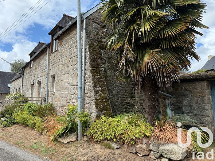 Maison à vendre - Bubry - 8 pièces - 6 chambres