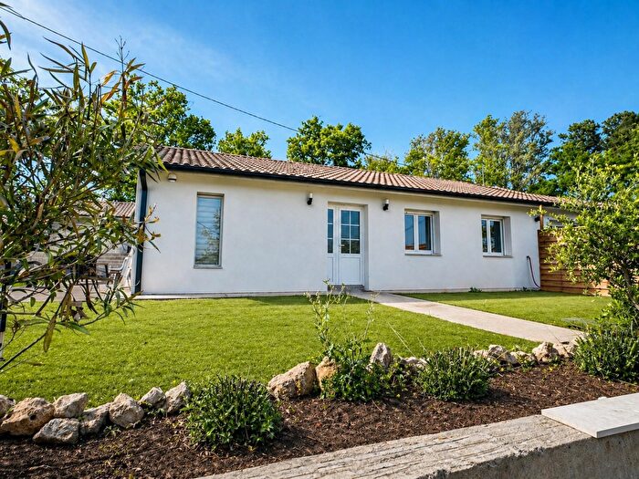 Maison à vendre - La Brède - 7 pièces - 5 chambres