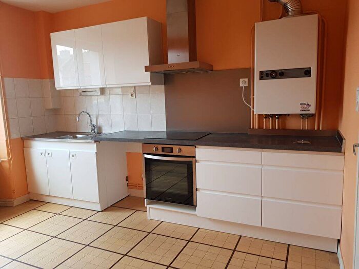 Charmes : Appartement 3 pièces à louer