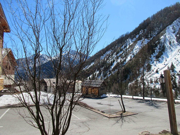 Arvieux : Appartement 3 pièces à vendre