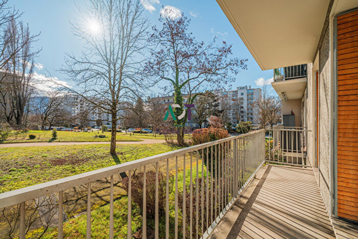 Appartement à vendre - Meylan, Ayguinards, Plaine Fleurie - 3 pièces - 2 chambres