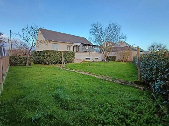 Maison à louer - Mauges-sur-Loire - 5 pièces - 4 chambres