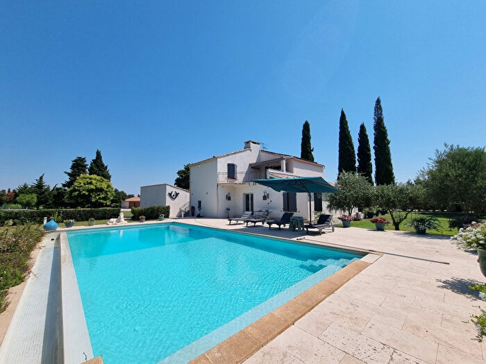 Maison à vendre - Beaucaire, Saint-Joseph, Route de Fourques - 6 pièces - 3 chambres