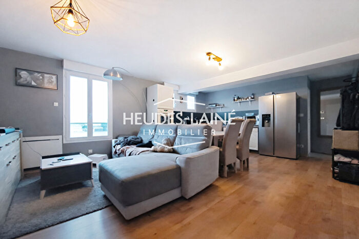 Appartement à vendre - Champeaux - 4 pièces - 3 chambres