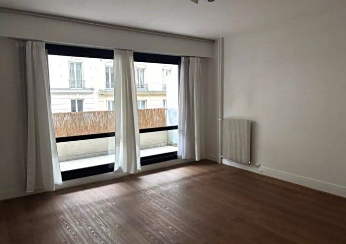 Appartement à louer - Mouton Duvernet, Paris ème arrondissement - 1 pièce