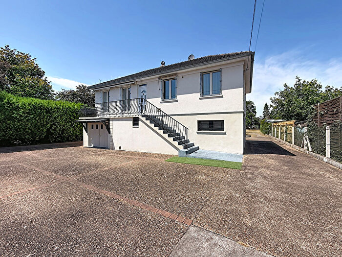 Maison 5 pièces à vendre à Nazelles-Négron