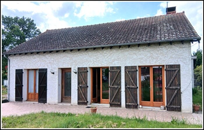 Maison 5 pièces à Villeneuve-sur-Allier, à vendre