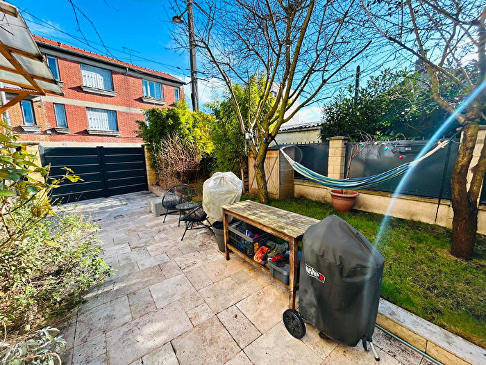 Maison à vendre - Romainville, Trois Communes, Les Ormes - 6 pièces - 5 chambres