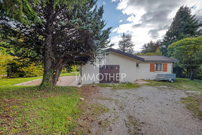 Maison 4 pièces à Saint-Martin-dUriage, à vendre