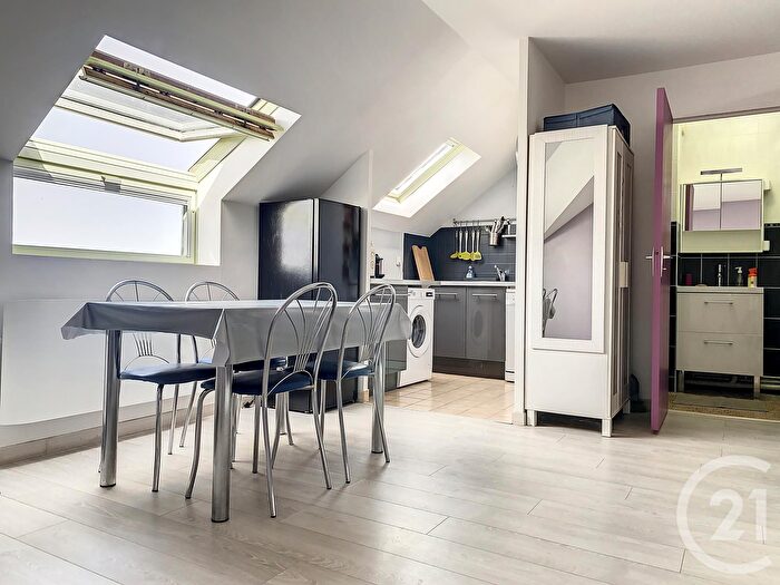 Lagny-sur-Marne, Saint-Denis, Plateau - Appartement 1 pièce à louer