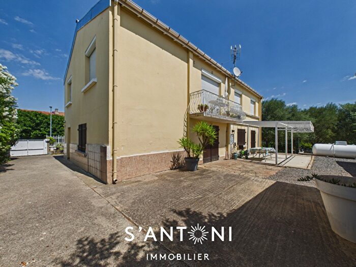 Montblanc : Maison 8 pièces à vendre