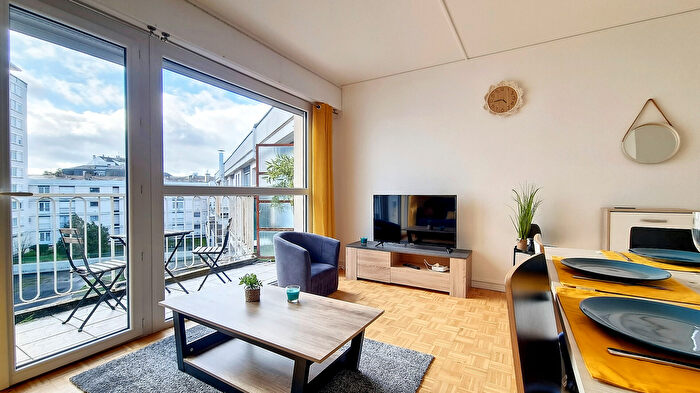 Appartement à louer - Angers, Saint-Serge, Ney, Chalouère - 1 pièce - 1 chambre