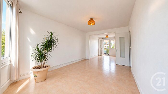 Aubervilliers, Firmin Génier, Sadi Carnot - Appartement 4 pièces à vendre