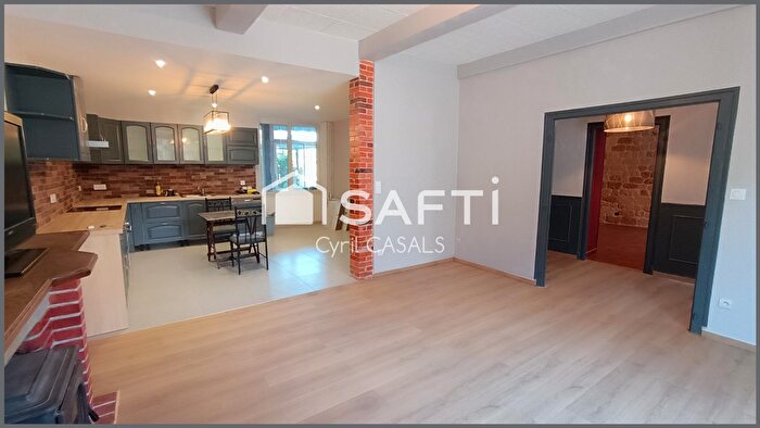 Maison à vendre - Montceau-les-Mines, Bellevue - 7 pièces - 4 chambres